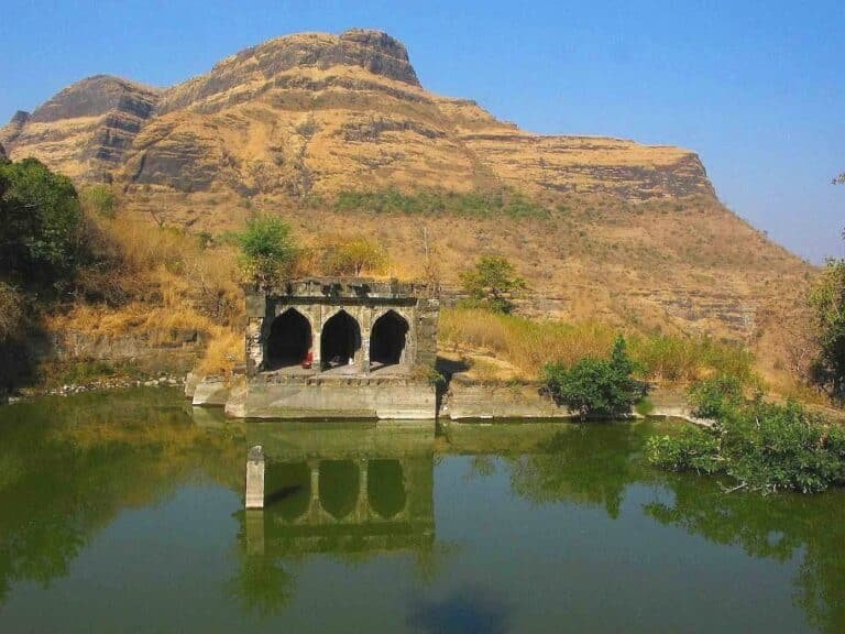 Salher Fort - 6 things you need to know about this beautiful fort