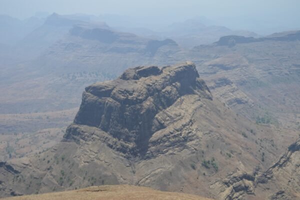 Salher Fort - 6 things you need to know about this beautiful fort