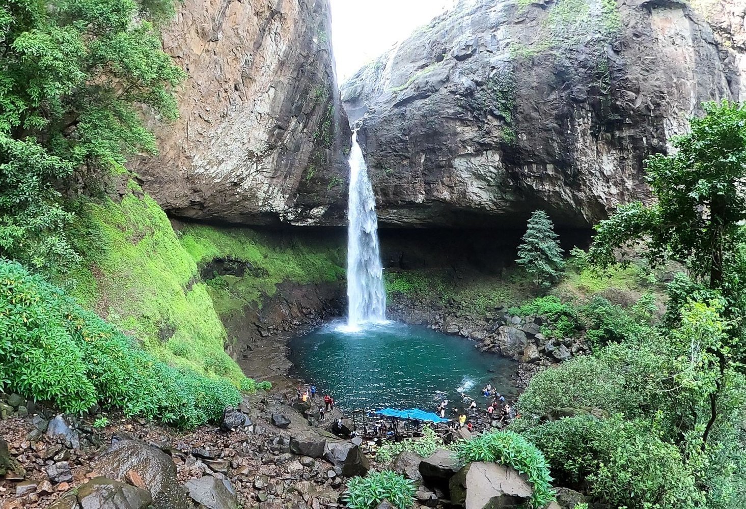 Devkund Waterfall Trek from Mumbai - Nomads of India
